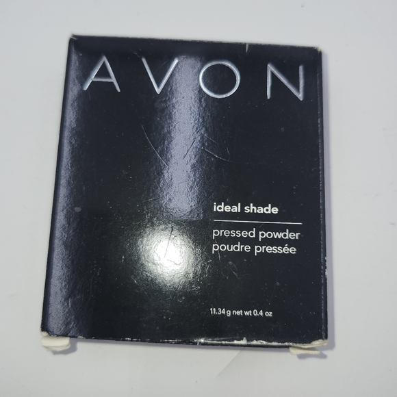 Avon | Makeup | New Avon Ideal Shade Pressed Powder Light Medium P5 ...
